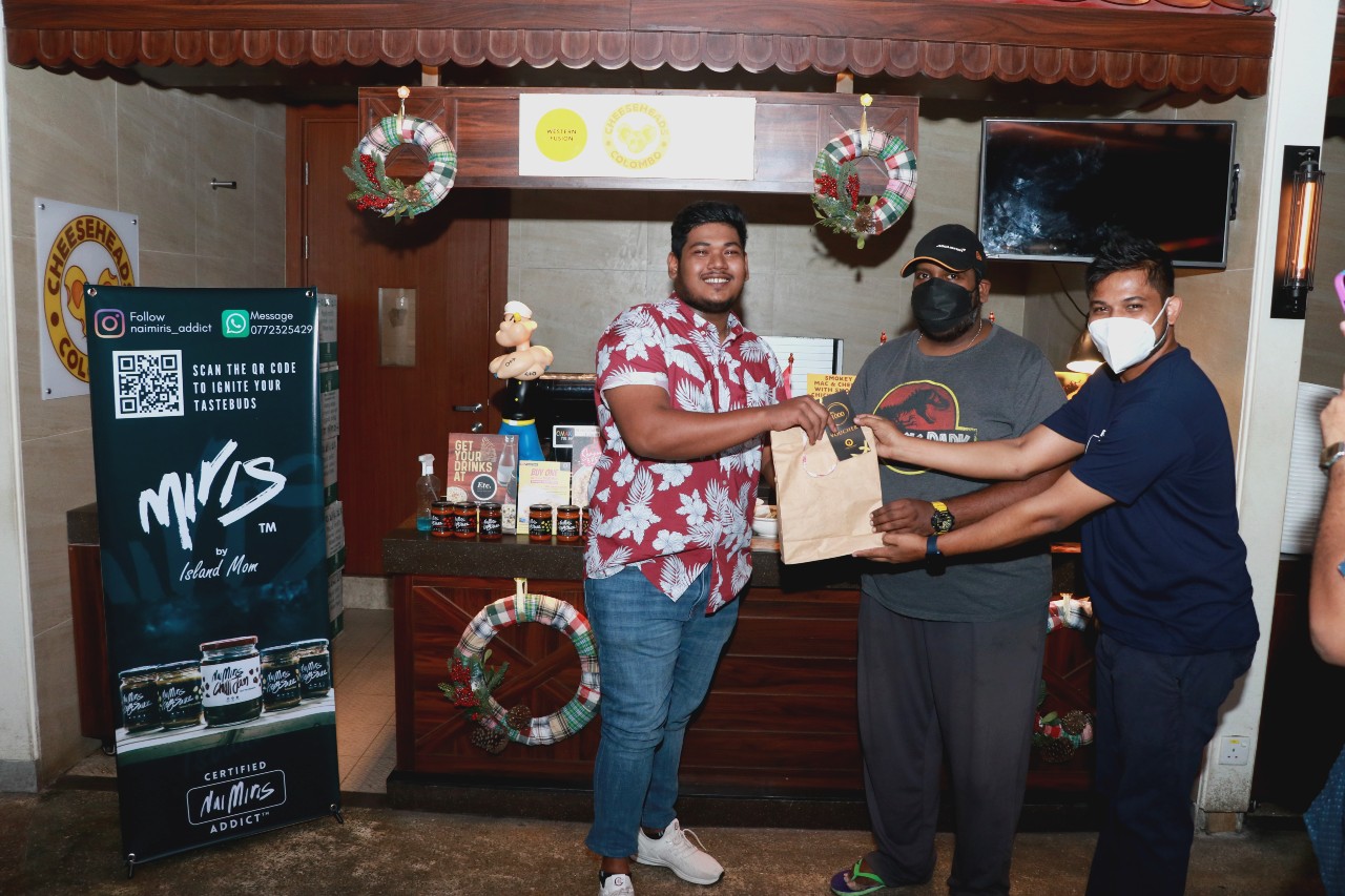 Hottest Mac and Cheese Challenge at OGF – Yamu.lk